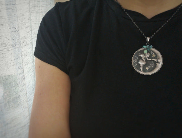 The Child Moon Necklace – Lilyblonde