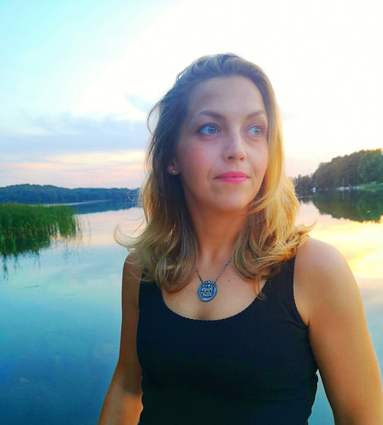 The Moon Child Necklace – Lilyblonde